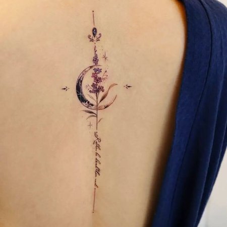 Vrouwelijke tattoo's op de rug: TIdeeën, Тekening, Betekenis - VeAn Tattoo