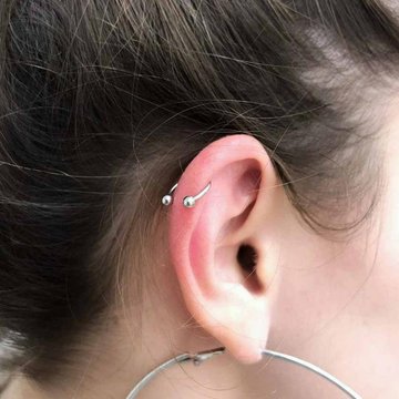 The helix piercing: Healing and Aftercare Guide & FAQs Answered - VeAn ...